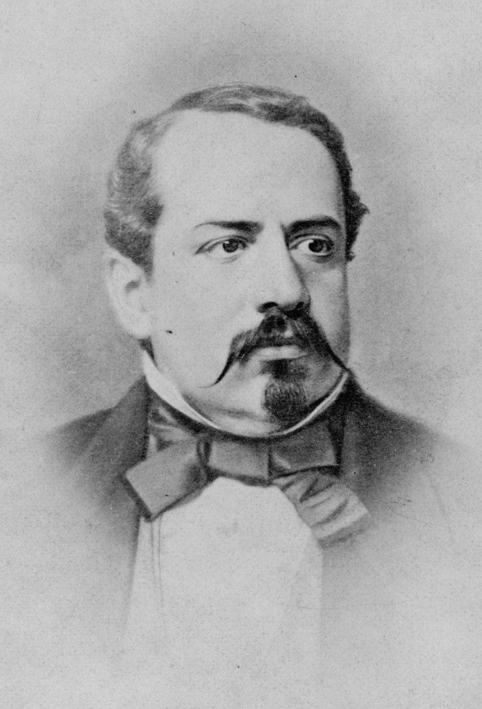 Rómulo Díaz de la Vega – Educación para la vida